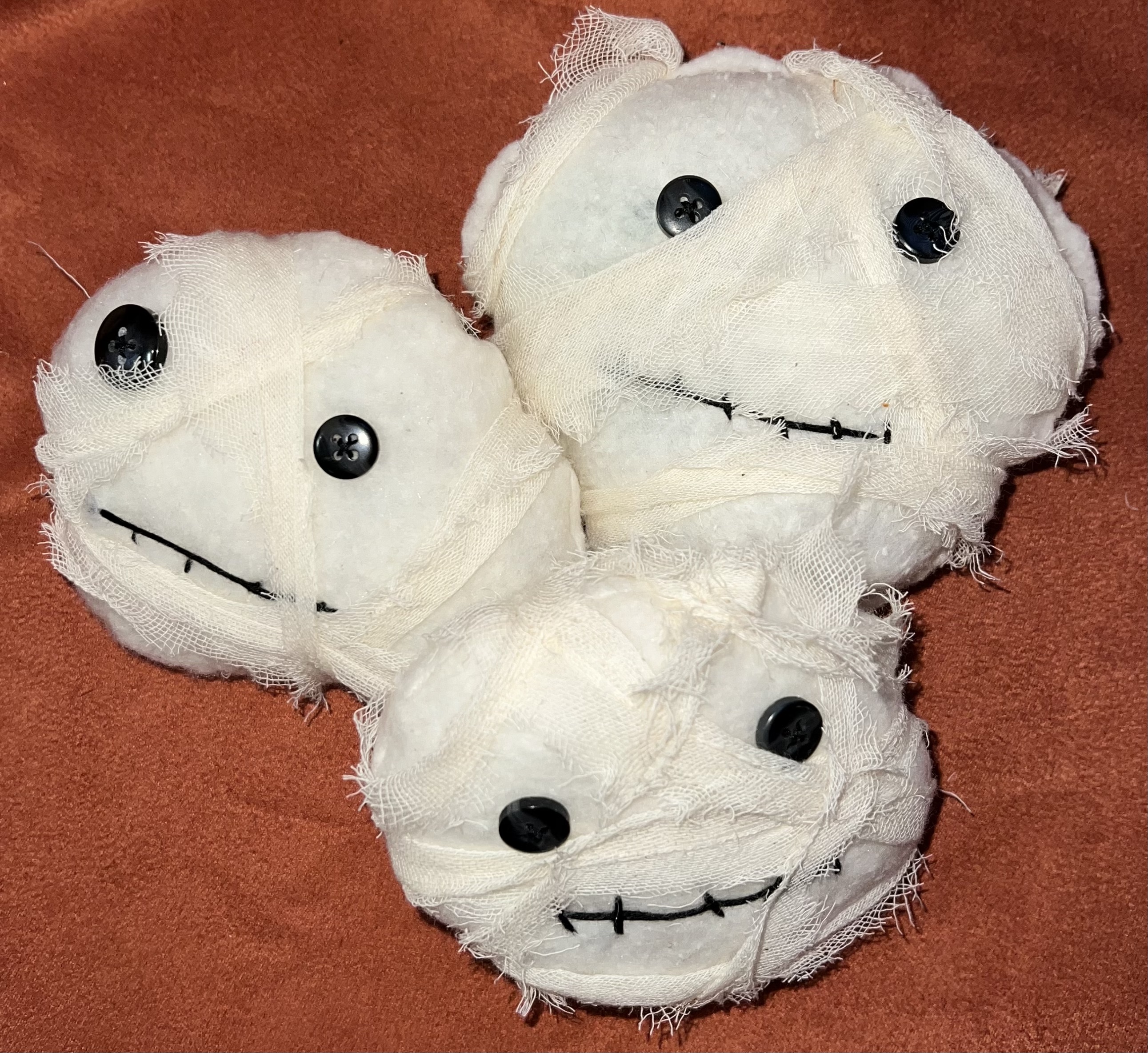 How to Turn Quilt Batting and Cheese Cloth into an Adorable Mummy ...